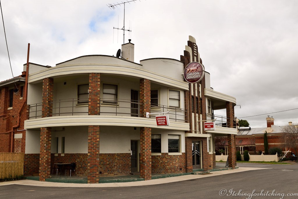 Loddon Bridge Hotel – itchingforhitching